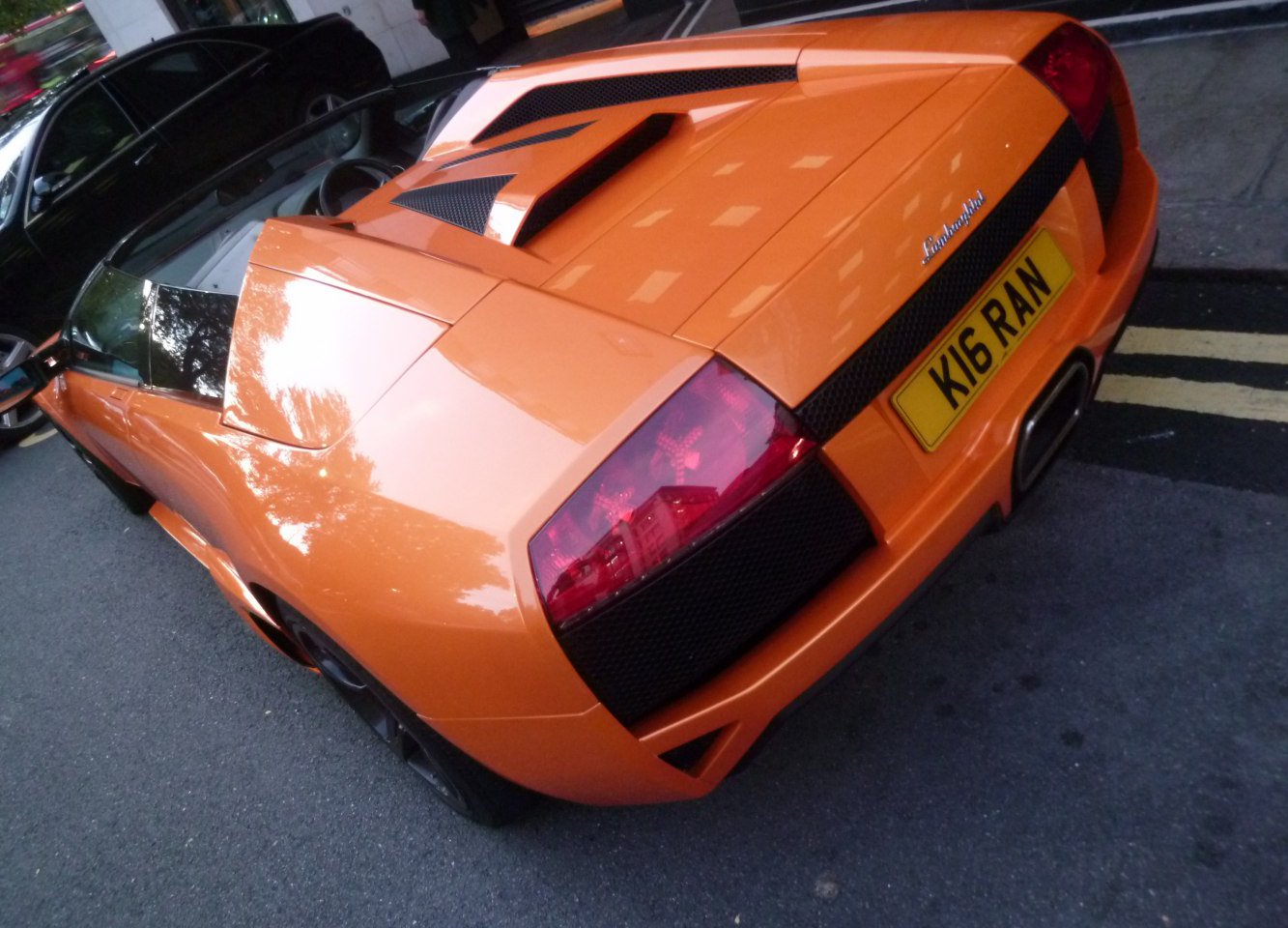 Lamborghini Murcielago technical specifications and fuel economy